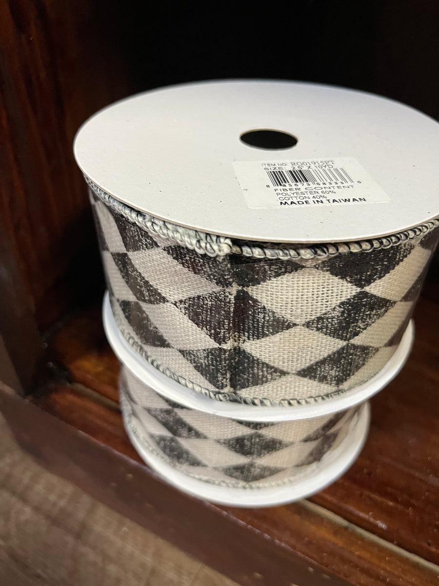Black and white cloth ribbon – Designs by Dylan